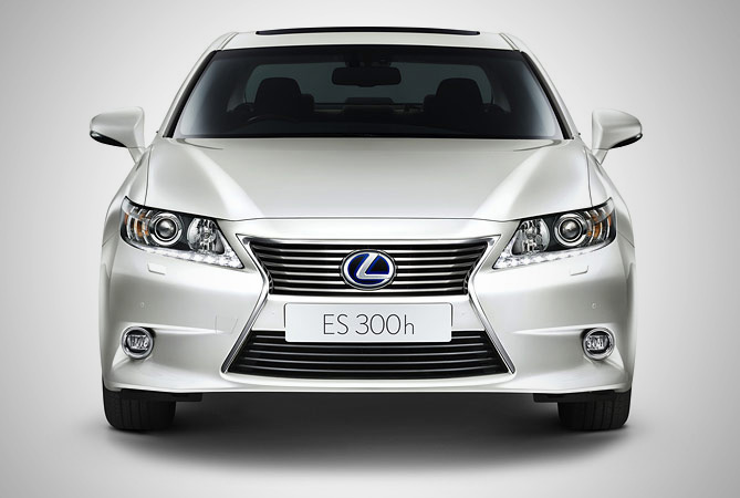 Lexus ES300H 2014